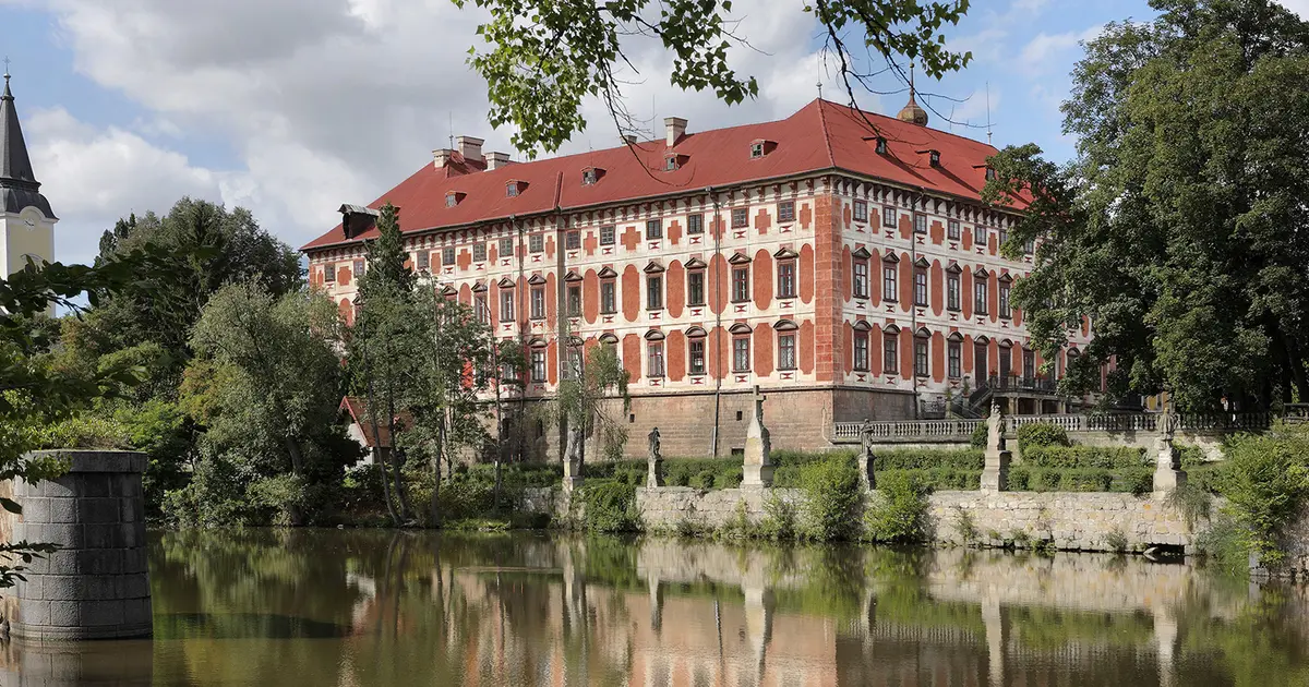 Zkrácená prohlídka pro děti s kostýmovaným průvodcem - Libochovice